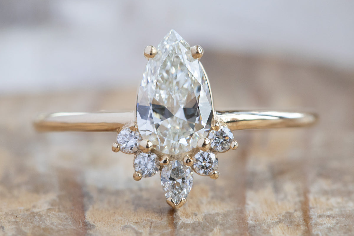 Design Your Custom White Diamond Engagement Ring & Alexis Russell